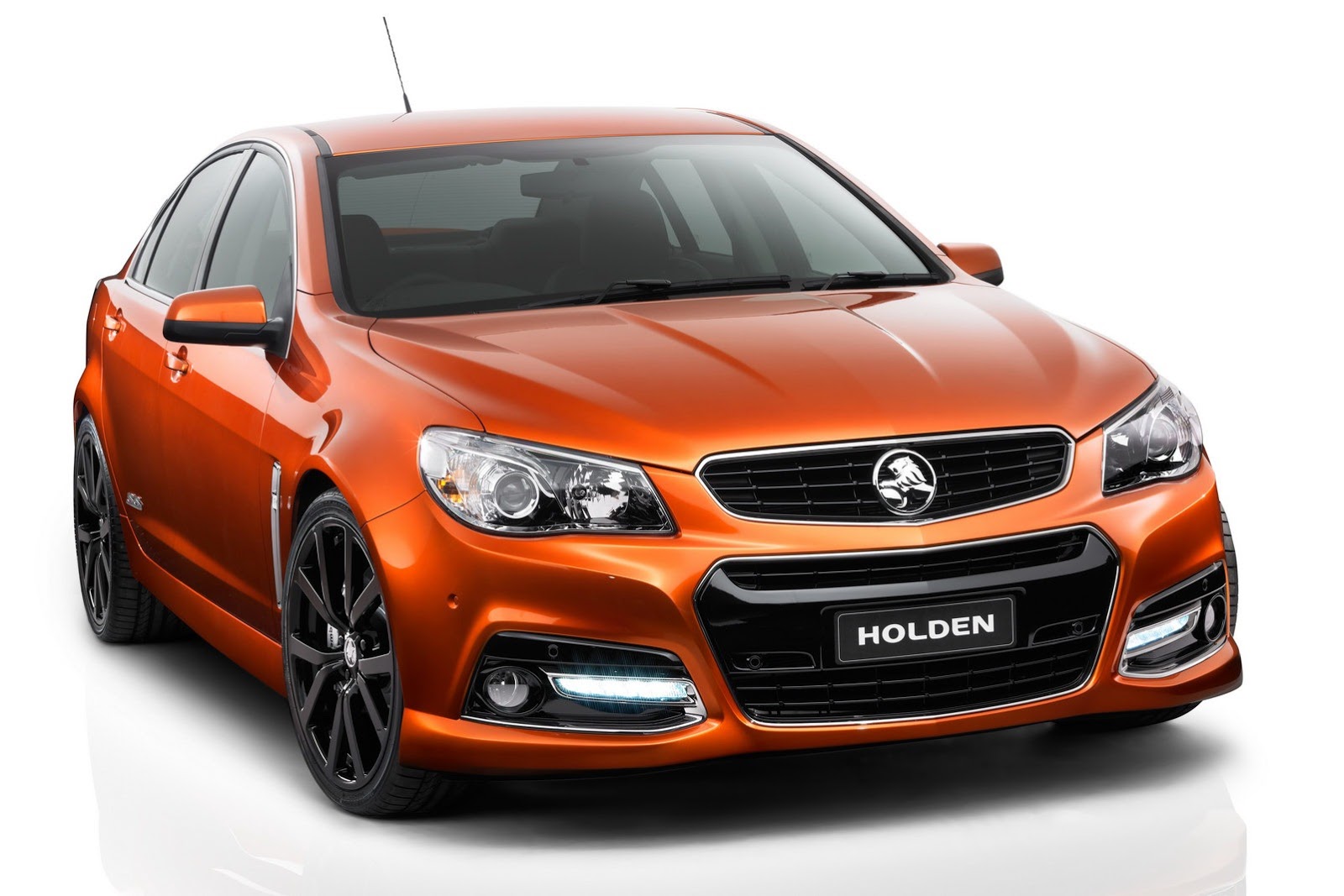Nancys Car Designs: Holden Unwraps New Commodore SS V, Previews 2014 ...